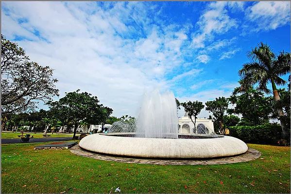 Manila Memorial Park Fountain, Sucat, Paranaque City 1970 ...