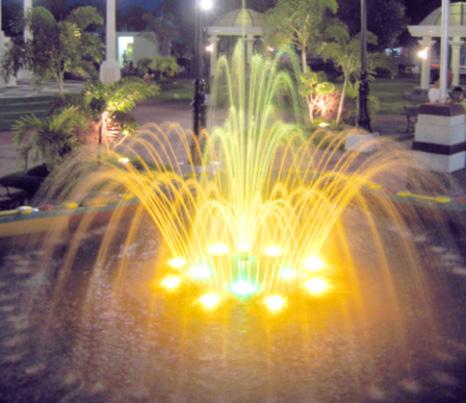 Twin Multi-Layer Fountains, Lingayen, Pangasinan, 2005 ...
